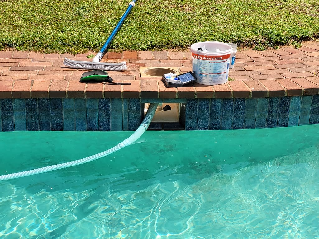 Aqua Sparkle Pool Services – We Make Pools Sparkle